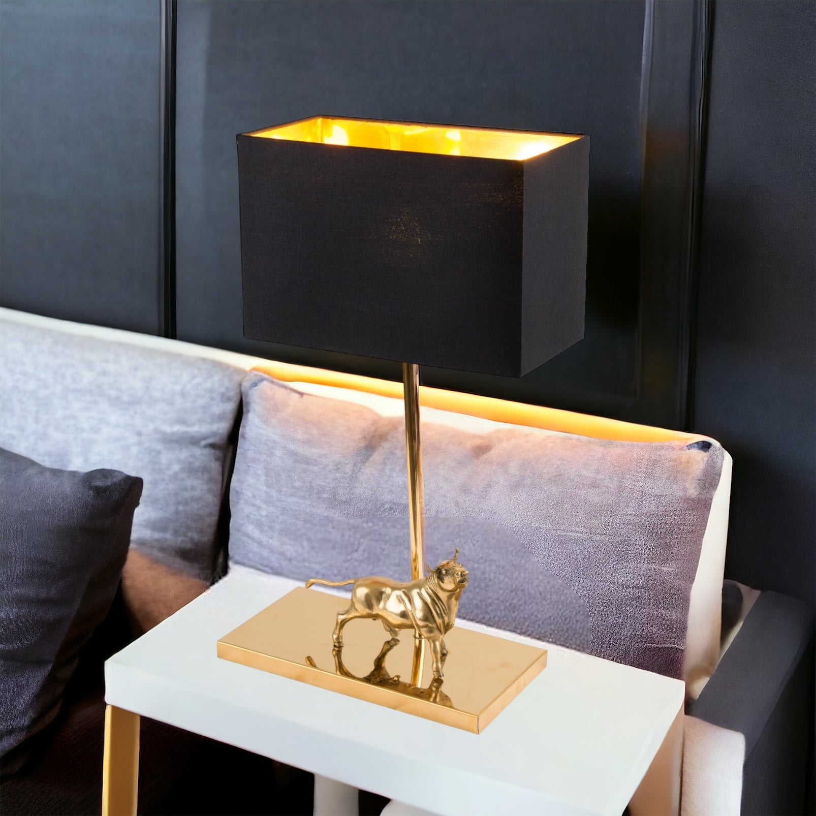 golden-bull-table-lamp-nabolia-462392.jpg?v=1717359562&width=2048